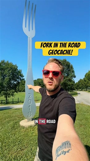 Giant Fork In the Road Geocache! #geocaching #geocache #roadsideattractions