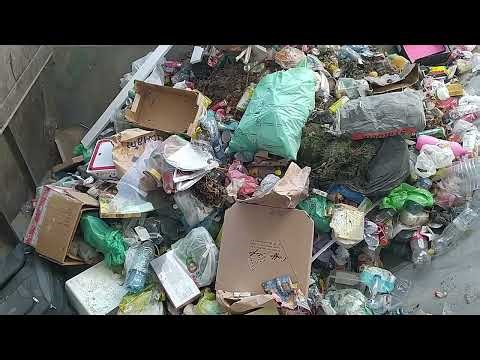 Transfer station mixed waste compaction Part 1. Variable hydraulic pressure .