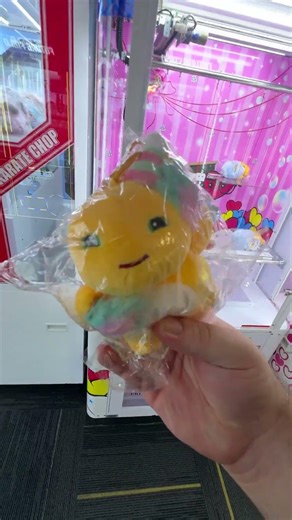 HOOK THE STRING TO WIN!