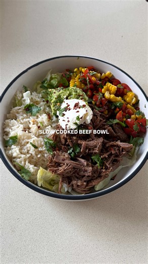 Easy Slow Cooked Beef Bowl Recipe for Weeknight Dinners