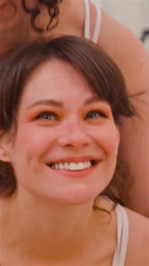 FULL BODY PARTNER STRETCH | ALICIA & LOVINA TRAIN TOGETHER AT HOME