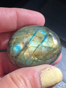 Labradorite Madagascar - Etsy