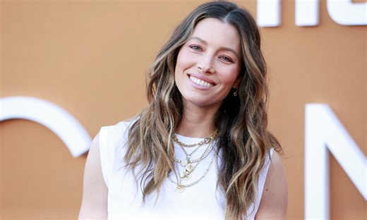 You're Never Going To Look As Hot As Jessica Biel In Her 'The Better Sister' White Dress, Says Jessica Biel