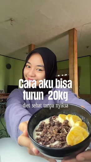 Replying to @@apaloo benerin pola makan is a key ya 🔑 lagi ngga tipsnya? ☺️ #dietsehat #weightloss #defisitkalori #menudiet #granola #oatmeal #sarapansehat #juneelives #goelives #sarapansimple #sarapanpagi @KUMPULANRESEPSEHAT