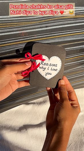 959 reactions · 60 shares | DM for order Handmade booklet of reason why i love you . . . . . . . #papercrafting #papercrafts #papercraft #howto #howtomake #aesthetic #diy #DIYGiftidea #giftideas #origami #handmade #love #forhim❤️ #foryou #booklet | Art and Craft | Facebook