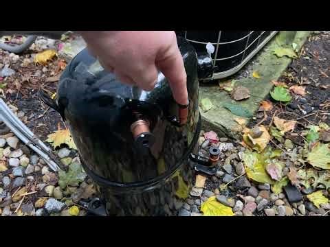 Copeland compressor third port