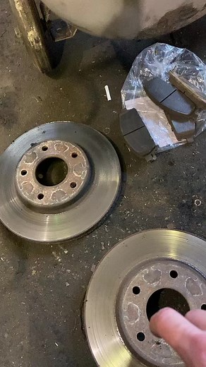 Understanding Car Brake Discs and Rotors