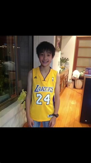 Senyum Khas Balas: Yangyang NCT Predebut