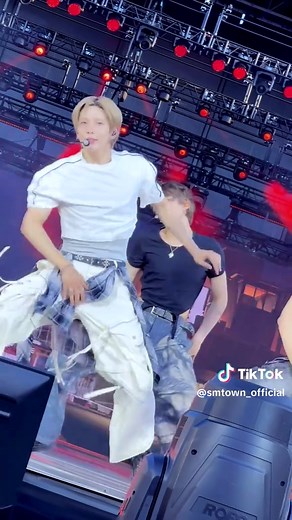 SMTOWN LIVE 2025 Tour Highlights in Los Angeles