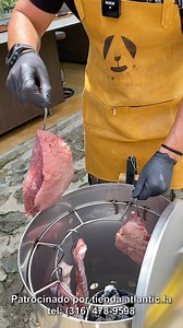 PARTE 2: TUTORIAL URGENTE ¿CÓMO ASAR AL BARRIL SIN COMPLICARSE LA VIDA? Esto está espectacular. Compárteselo a todos los amigos y amigas que tengan barril porque esto les va a servir un montón. Trucos y secretos para sacarle el mayor provecho a tu asador: desde carnes hasta colas de langosta! Esta es la segunda de 3 partes: Alistamiento, Inició del Asado y Disfrute! Por supuesto estamos utilizando carnes, chicharrones y mariscos de Atlantic. Las picañas son Certified Angus Beef y todo lo puedes 