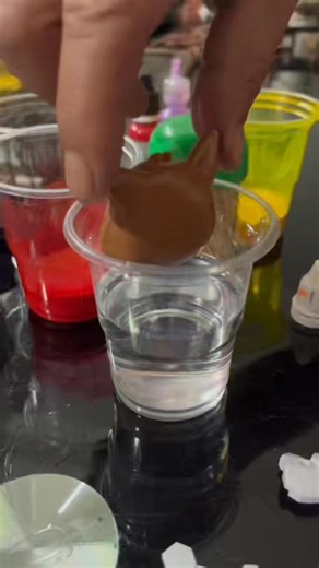 🔧 Hobbymate Acrylic Paint – Update Every modeller has experienced the frustration of spraying the wrong colour and having to strip the paint cleanly without damaging the kit. Our latest formulation is developed exactly with that problem in mind. The new Hobbymate Acrylic Paint version allows easy paint removal using only water. Just drip water onto the painted surface, and the paint will begin to soften and lift off gradually, making corrections simple, safe, and stress-free. Perfect for modell