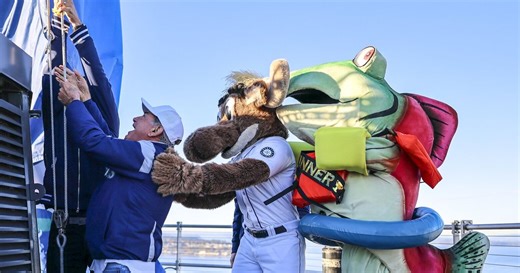 Recap: Mariners crushed by Blue Jays at home in ALCS Game 3