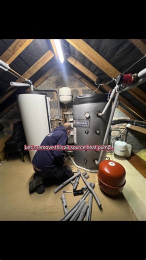 🥶Another air source heat pump removed today due to poor installation and not heating the house efficiently, especially as we head into the winter months. 💵As well as this, rising energy bills has led to this set up not being sufficient. 🔧We arranged for gas to be reinstated to the property and installed a Hydrogen ready high efficiency combi boiler with NO maintenance costs for the next 10 years. 😁Another very happy customer. Give us a call to book or just ask a question! ☎️07873 401237 📧in
