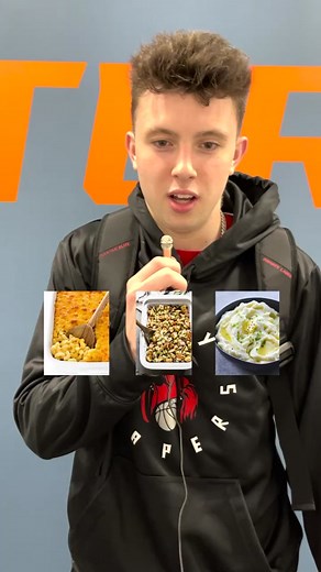 The only wrong answer is cutting the Mac N Cheese 💯 #ote #shoutoutot #hoops