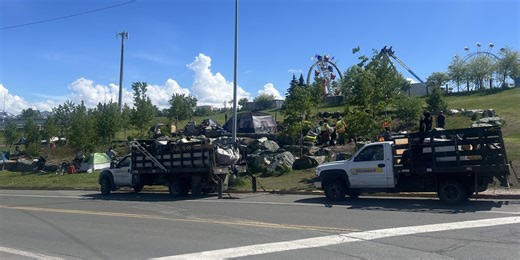 Anchorage leaders move forward clearing Second Avenue homeless camp
