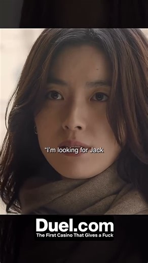 Reel_Trending_movies on Instagram: "The Beauty Inside 2018 ‧ Romance ‧ 1 season Han Se-gye, a glamorous yet reclusive A-list actress, harbors a secret that isolates her from the world: every month, for one full week, she wakes up in a completely different body—man, woman, child, elderly—trapped in someone else’s skin, memories intact but form stolen. This curse has forced her into solitude, dodging scandals and true connection. Enter Seo Do-jae, a sharp-witted airport executive plagued by prosop