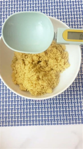 How to Use A Digital Spoon Scale | La Pergola Collection