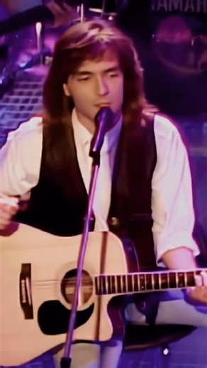 Flash Back Success on Instagram: "🎶Hazard 🎤Richard Marx 🗓️1991 . . . . ➡️ Siga: @flashbacksuccess #reels #viral #trending #reelsinstagram #viral repost foryou tbt musicasinternacionais love"