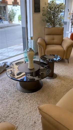 Meubles Plus La Madrague on Instagram‎: "Parce que chaque salon a son style, notre collection de tables basses propose plusieurs modèles aux designs variés ✨ 📍 Retrouvez-nous dans Nos Showrooms : ‌ • Showroom Meubles Plus La Madrague, Ain Benian - Alger • Showroom Meubles Plus Algérie, Zone d’activité Ain Benian - Alger ‌ 🚚 Service Client : ‌ • التوصيل والتركيب متوفر في 69 ولاية ! • يمكنكم الطلب عبر الصفحة بكل سهولة ! ‌ 📞 Contact / Commande : ‌ • Mobile/WhatsApp : 0540 81 26 28 • Mobile/Whats