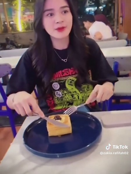 Laras Gartiana y Noe Row en acción