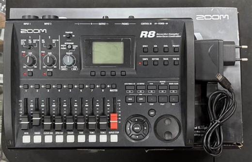 Zoom R8 Multitrack digital recorder | Reverb