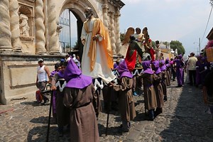 Embodied Religion: Reassessing the Role of the “Senses” in Religious Research