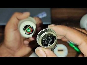 What’s Inside a Smart Bulb? | SYSKA LED Teardown & Full Breakdown!