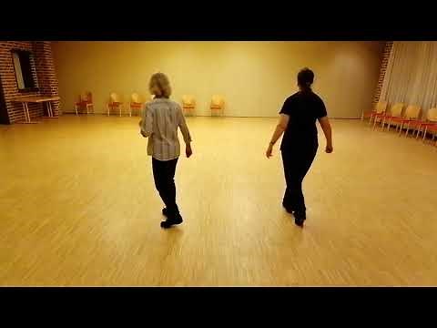 Open Book, 32 Count, 4 Wall, Beginner/Intermediate Line Dance, Musik: Scooter Lee