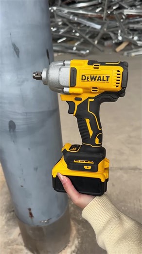 600N.m Cordless Impact Wrench for DIY Projects