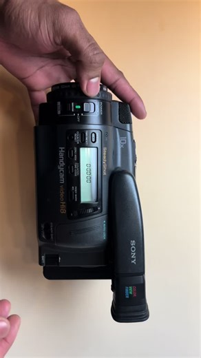 Here’s a look at the Sony CCD-TR700 Handycam. . . . #sony #sonycamcorder #retrovibes #fyp #explorepage✨