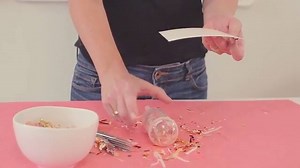 7.2K views · 17 reactions | These DIY poppers are so easy to make and let's be real, the best parties have confetti! Videography: Elysium Productions | Style Me Pretty | Facebook