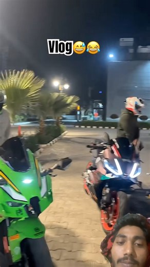 Kawasaki GT 650 ninja TRMT April April#viral #viral #reactionvideo #standing