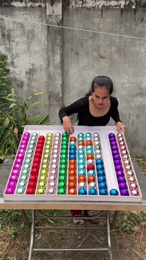 This Might Be The Most Satisfying Thing Today 😍🌈✨