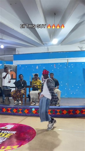 Maxi 360 Dancers Showcase Impressive Moves