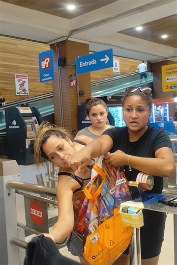 "te van a pegarte terrile juerte" 🤣 puros wns, les tirita la pera 😤 ...