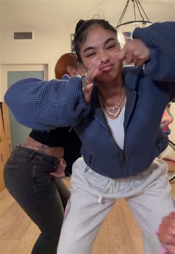 W stream ❤️ @❣️👸🏾 @Morgan Westbrooks wHalo | bruce dancing pooh shiesty