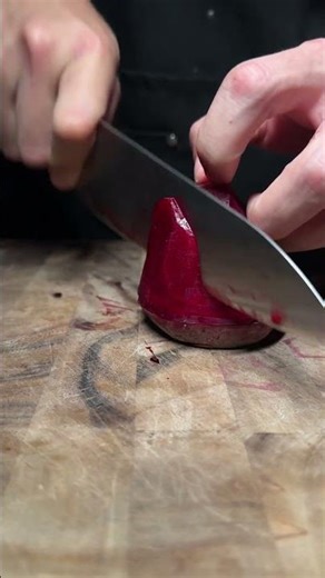 Beetroot diamonds, sharpness test! #fyp #knife #knifesharpening #ray #knifesharpener #rui #knives