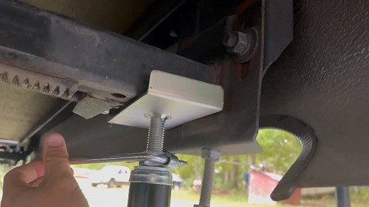 Watch The Top 2 RV Slide Out Stabilizers, Which One is Best?? on Amazon Live