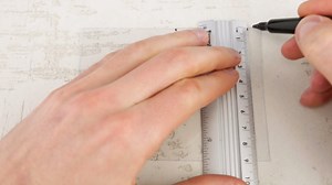 DIY coin display: encapsulate a US dollar in crystal clear epoxy resin!