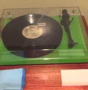 Project Carbon Turntable Hum Buzz Elimination