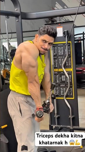 “Triceps Aise Banao Ki Sleeves Fatt Jaaye 💪🔥 | Ultimate Triceps Workout #shorts #viralvideo #gym