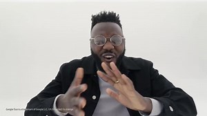 Feel free to chat...hands-free with the Galaxy Z Flip. ✋🤚 Flex your way...here https://bit.ly/2PXy9ER | Samsung