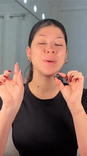 19K views · 14K reactions | Productos mini✨ @hudabeauty ❤️‍✨ #productosmini #hudabeauty #makeuptips #beautytips | Verónica Fariñas Beauty | Facebook