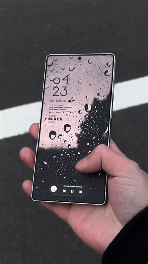 iWall Design on Instagram: "Dark Android setup featuring the Black Vision raindrop lock screen. Clean layout made for daily use. Drop “Rain” for the setup link 👇 #androidcustomization #androidsetup #wallpapers #homescreen"