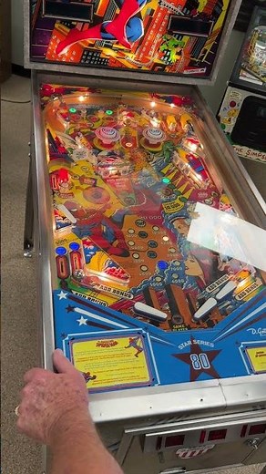 Pinball The Amazing Spider-Man 1980 Gottlieb at Pot of Gold Auctions