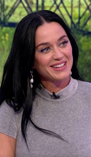 Katy Perry on how much she and her partner, Orlando Bloom, love spending time in London💂#TheOneShow #iPlayer | The One Show