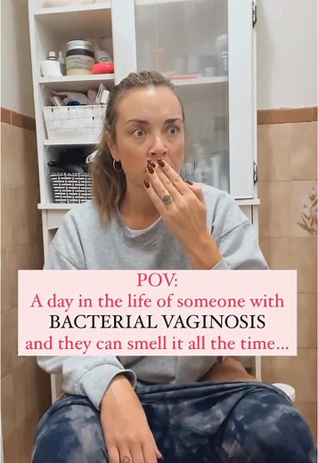 When you notice your BV symptoms coming back AGAIN 🙀 It’s so hard when you notice the first signs of BV, when you can always smell it and you worry that other people can smell it too. It can be embarrassing, stressful, and DEBILITATING. If you get chronic BV, especially if it comes back a few times/year, I’m you’re sick of the symptoms, doctors visits, antibiotics, gels, boric acid, etc. You know that’s not a long-term solution to managing your BV, and it will always come back if you’re not add