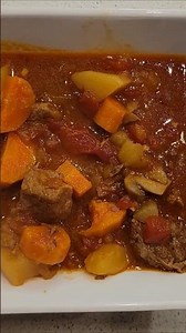 Cozy, hearty Instant Pot Beef Stew made fast and easy 🥩🥕Perfect comfort food in one pot!