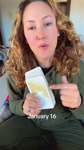 Sun & Soul (@sunsoulandtarot)’s video of rising and moon sign