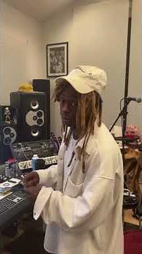 Lil Wayne Sings “PERFECT TIMING” / Shouts Out Shedeur Sanders & Travis Hunter